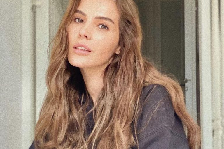 Hatice Şendil kimdir? Terken Hatun kimdir? İşte hayatı hakkında ...